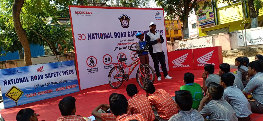 Honda 2Wheelers kick-starts National Road Safety Week 2019 - पत्रिका जगत
