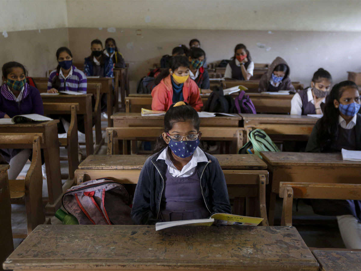 9 महिने 27 दिन बाद आज खुले स्कूल - पत्रिका जगत